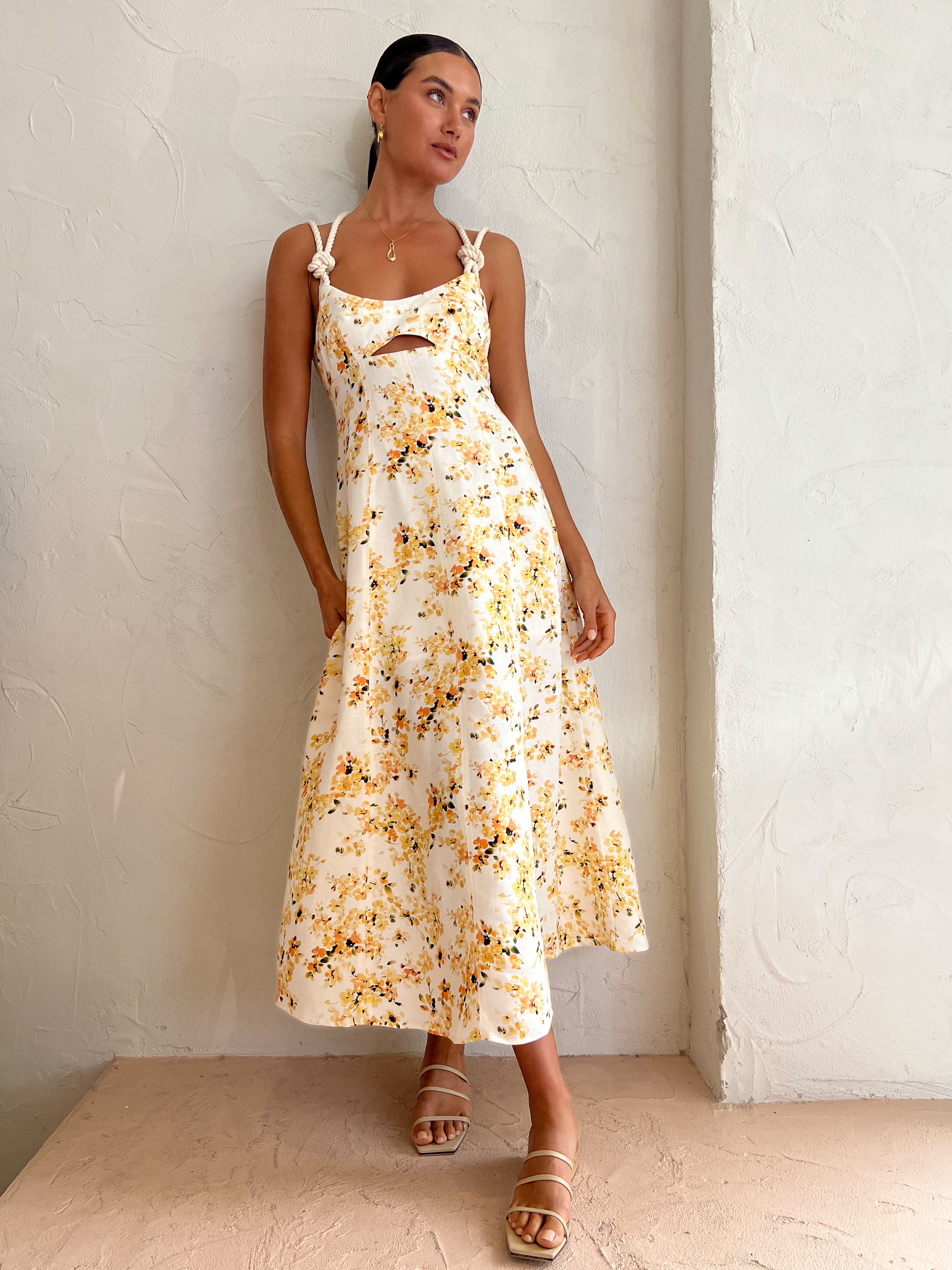Significant Other Maia Maxi Dress in Golden Blossom – Coco & Lola
