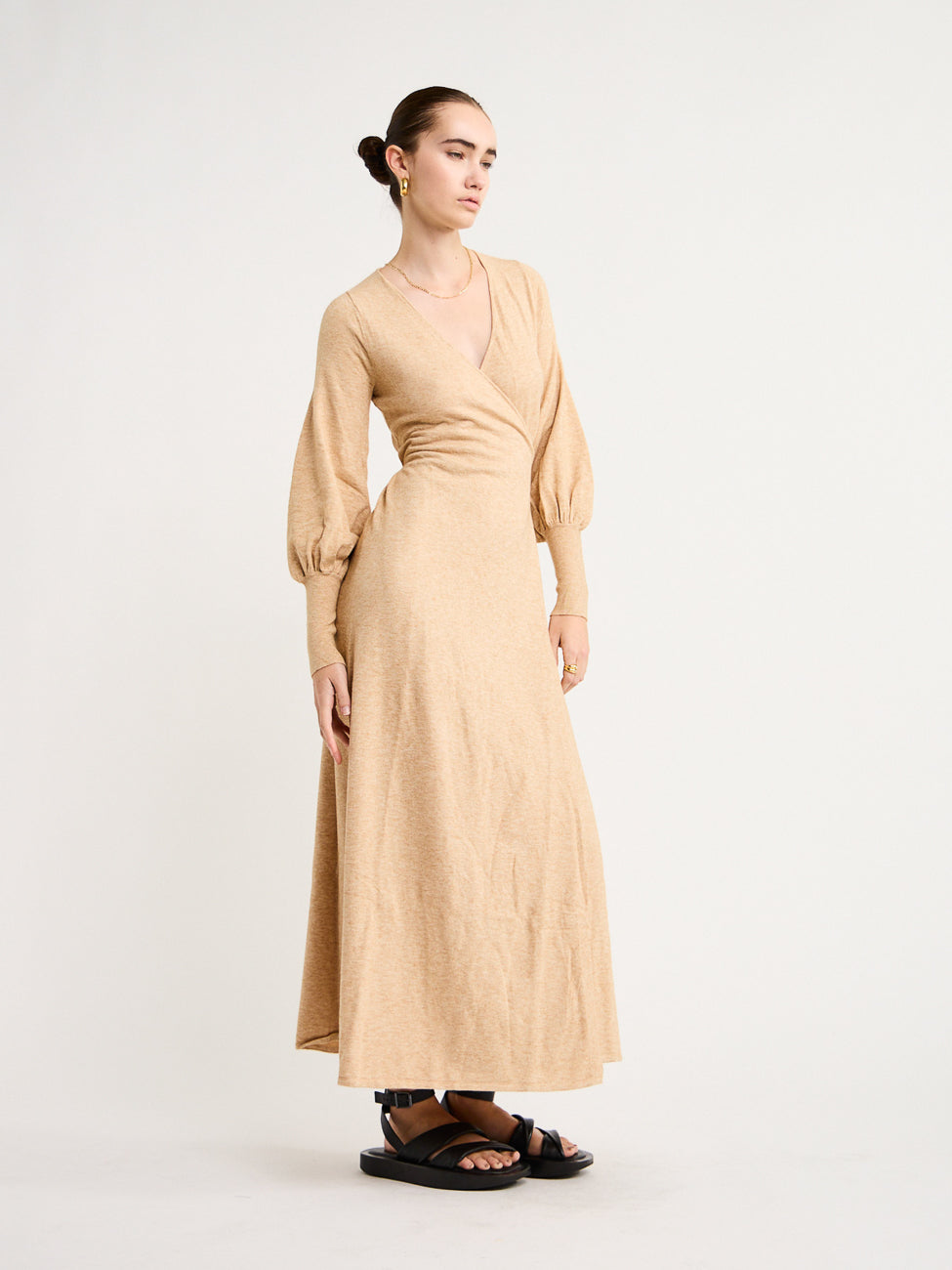 Kinney Marlow Wrap Dress in Oat Marle – Coco & Lola