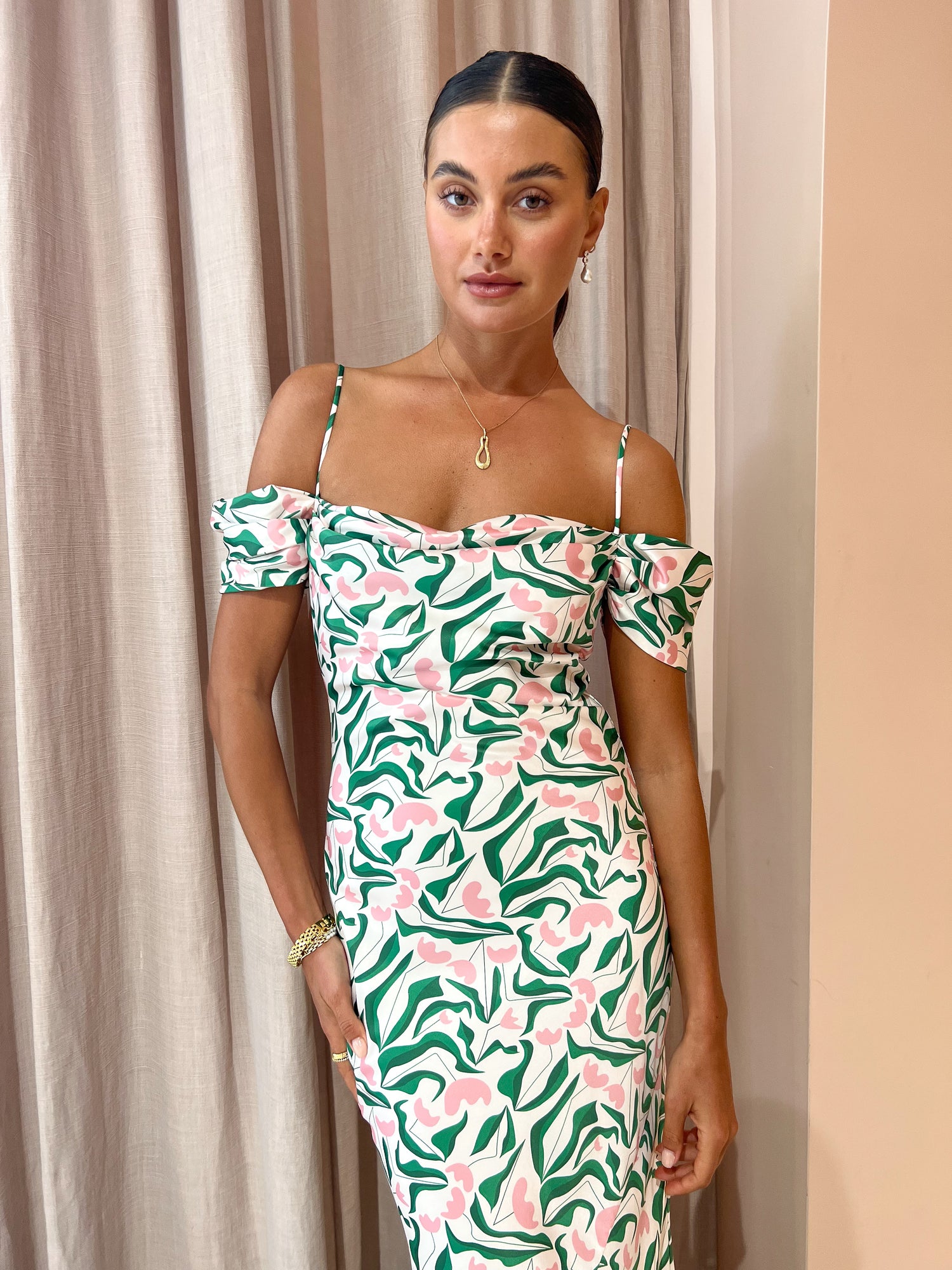 Issy Daphne Dress in Tulips – Coco & Lola